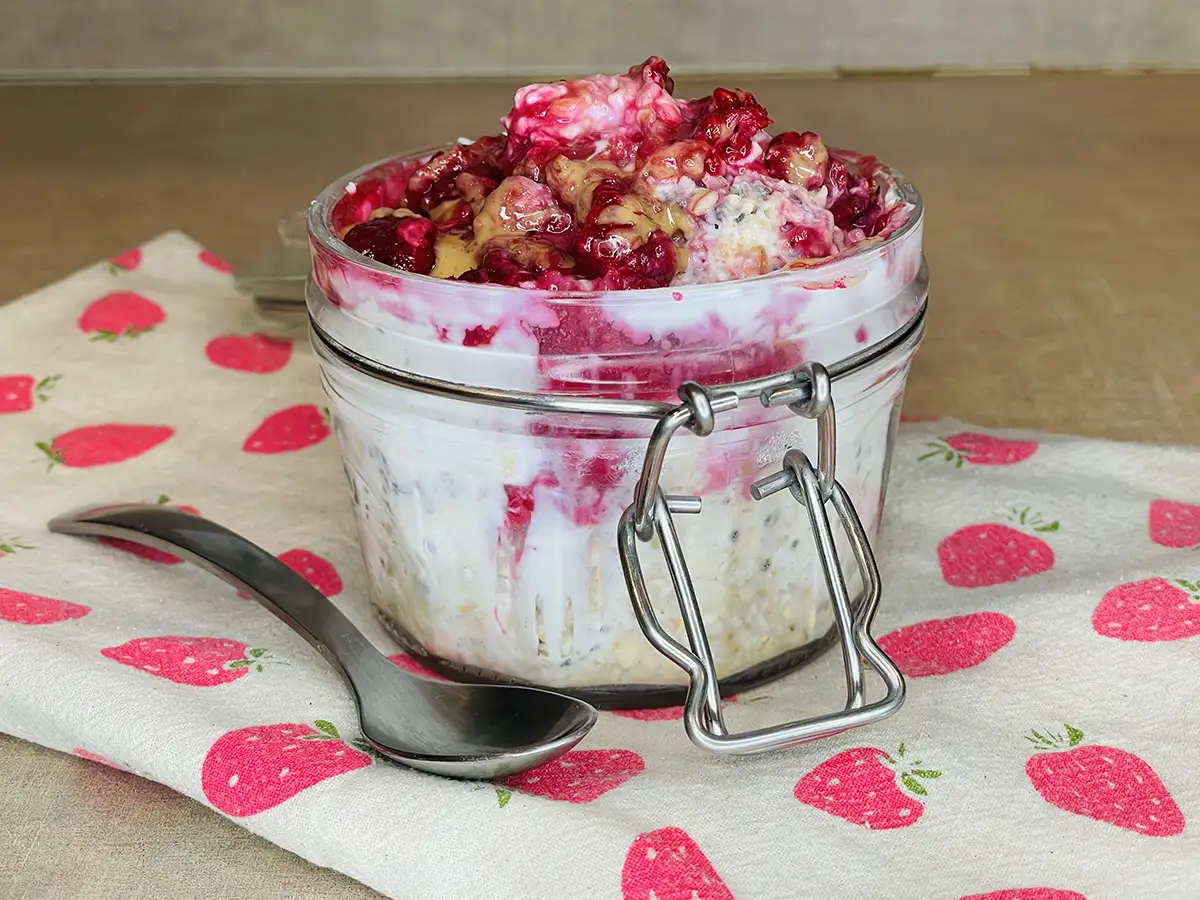 PB J Overnight Oats Working Against Gravity